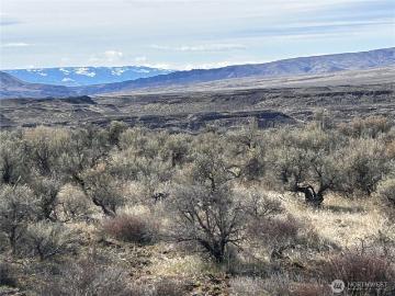 Buy homes in Rimrock Meadows - Nestoria