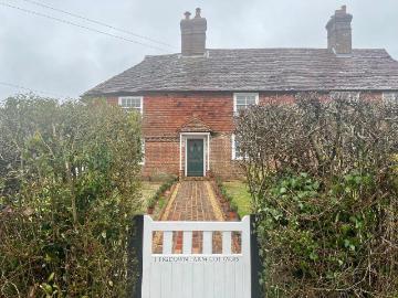 2 Bedroom homes. Houses to rent in Kent county - Nestoria