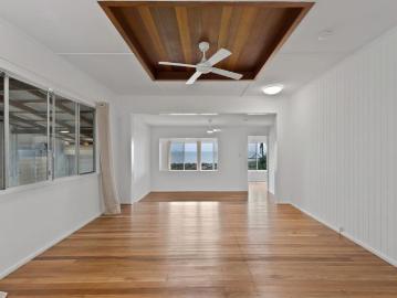 Slade Point houses. Villas for rent in Slade Point - Nestoria
